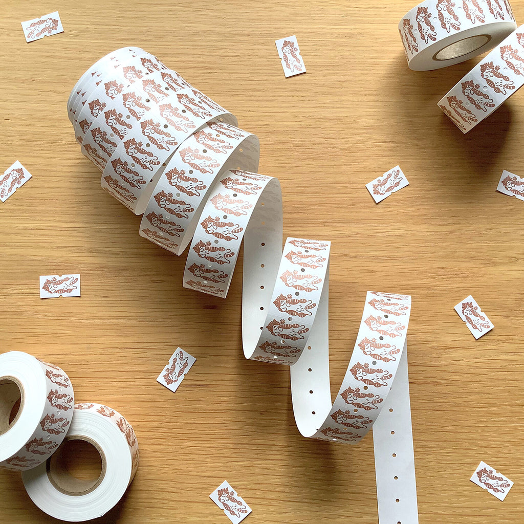 4Legs Sticker Roll: Cat Belly Scratch – Papergame